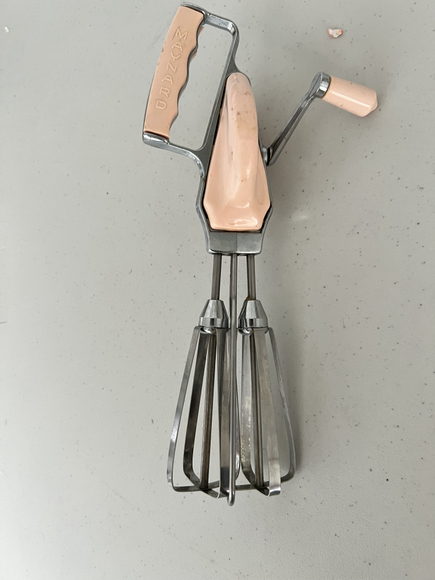 Maynard | Kitchen | Vintage Potato Masher And Hand Mixer | Poshmark